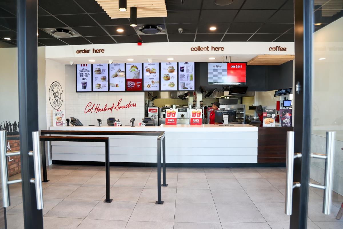 KFC Monument Heights | Fast Food Restaurants, Kimberley